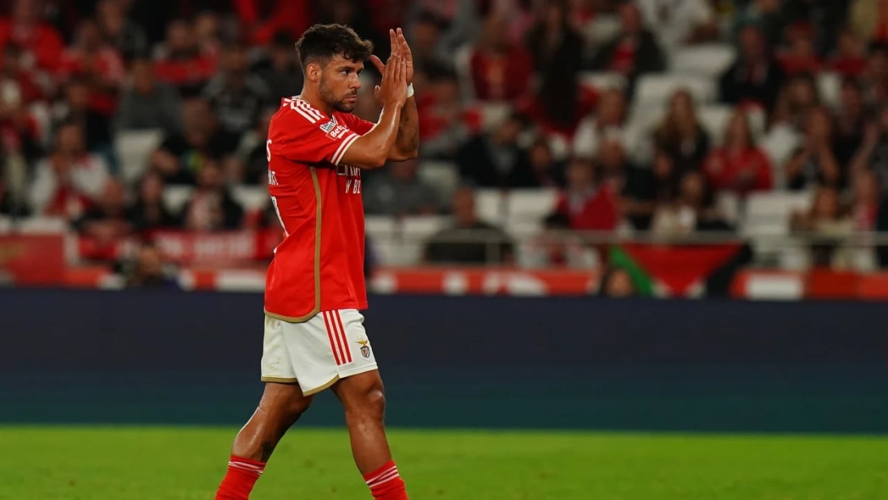 Juan Bernat Net Worth in 2026: Salary, Contract, Career Earnings ...