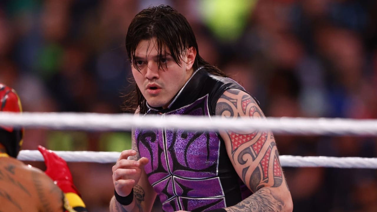 Dominik Mysterio Net Worth in 2026: Salary, Earnings, Wife - Surprise ...
